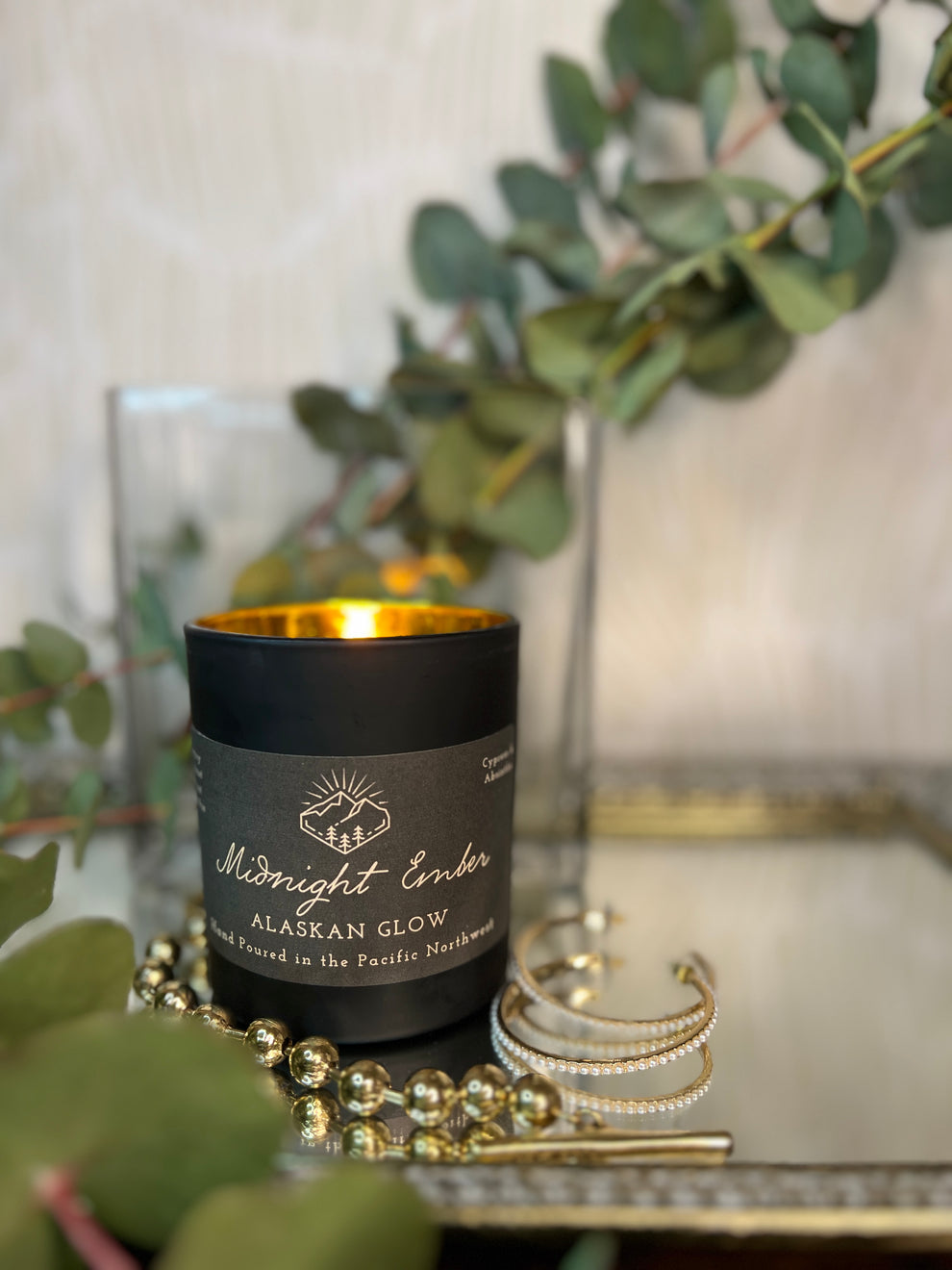 Midnight Ember Luxe – Alaskan Glow